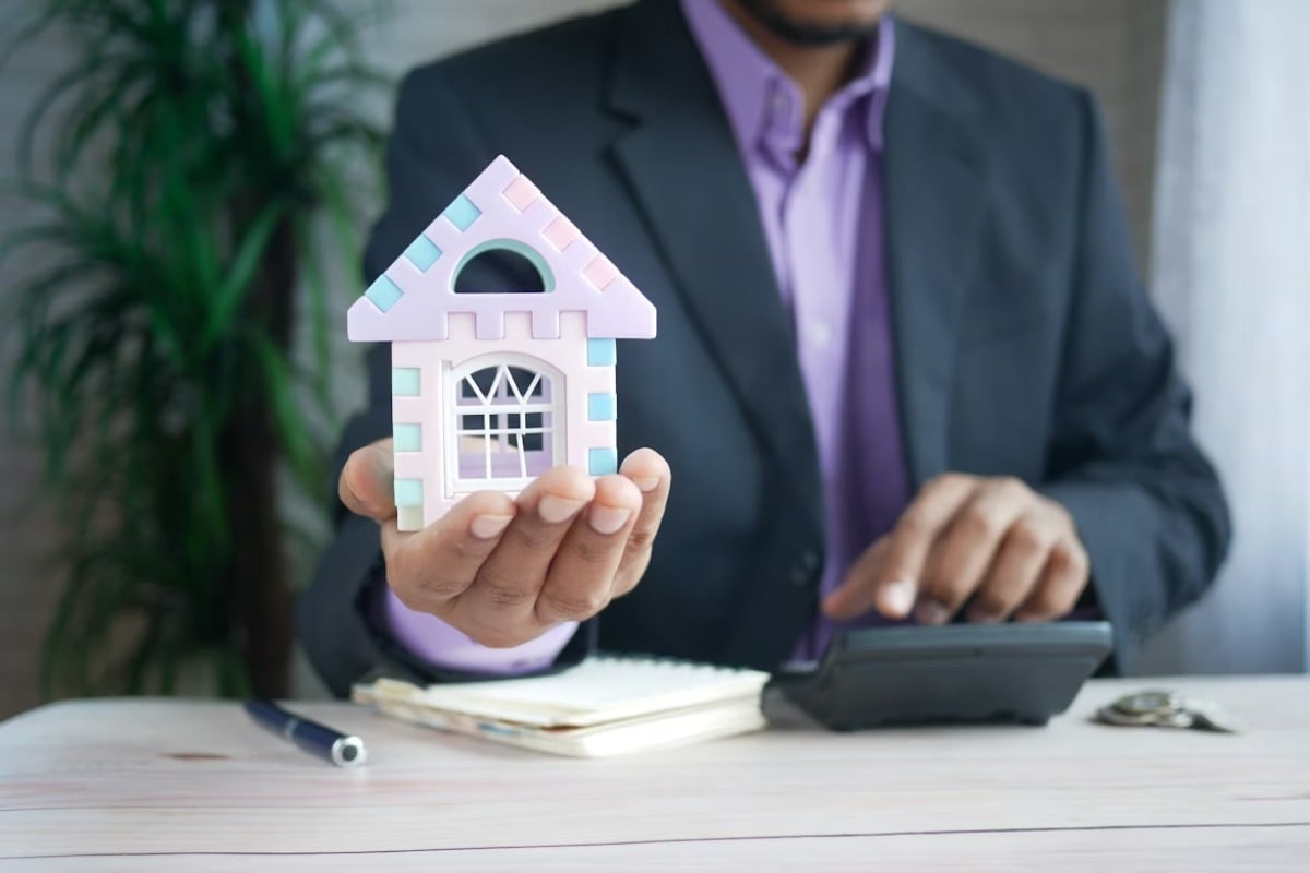 VIDEO: Bay Area Home Sellers Dig In As Redfin Economist Shoots Down