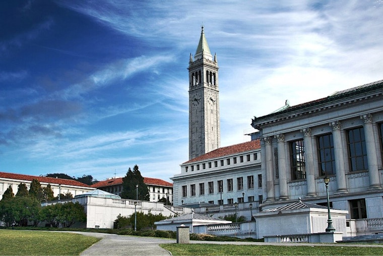 Berkeley Grad’s Palestinian Flag Sparks Onstage Diploma Standoff