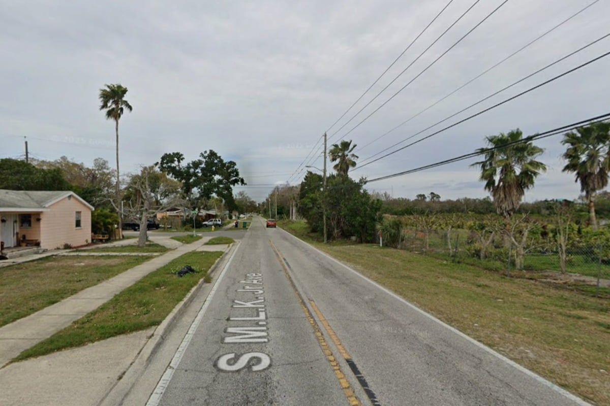 Clearwater Teen’s Late-Night SUV Crash Leaves House Hit, Car Crushed