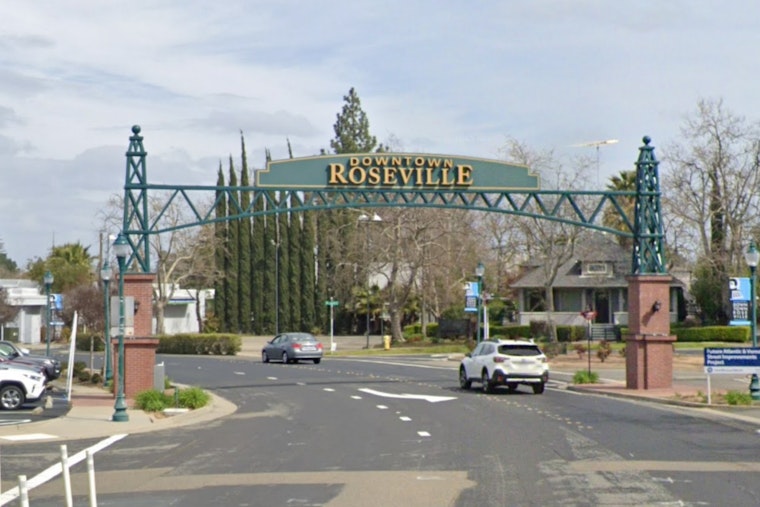 Daily Nosh To Open June 8 In Downtown Roseville