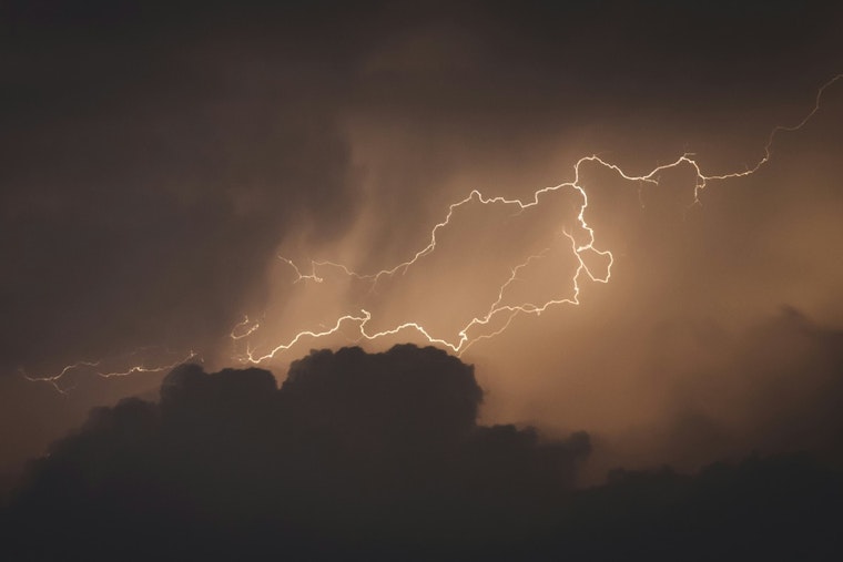 Severe Thunderstorm Warning in Halifax and Warren Counties