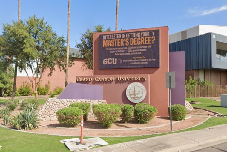 Grand Canyon U Dining Shock Puts Nearly 500 Phoenix Workers on the