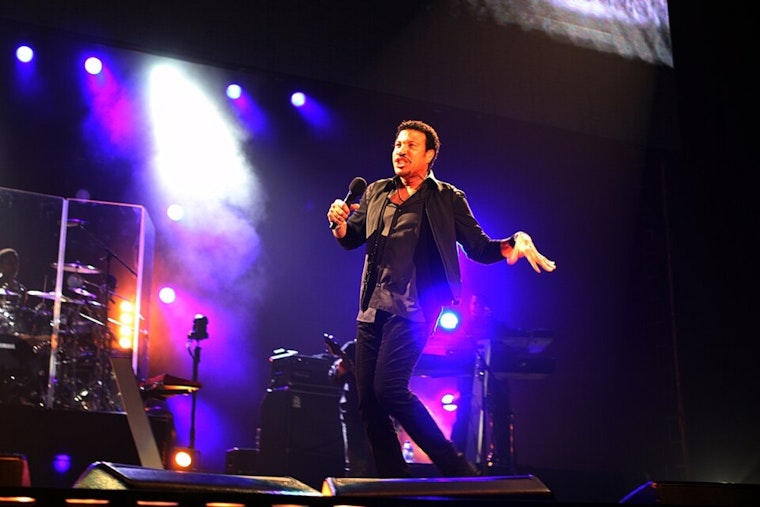 Hello, Grand Rapids: Lionel Richie To Rock New Riverfront Stage