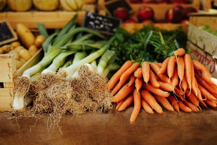Jeff City Pols Axe Veggie Bucks While Telling SNAP Shoppers To Skip