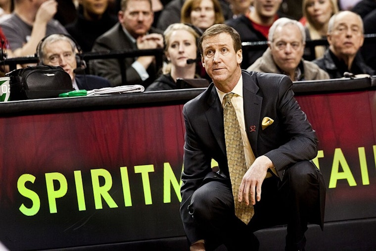 Kerr’s Bench Gutted As Stotts And Stackhouse Walk From Warriors