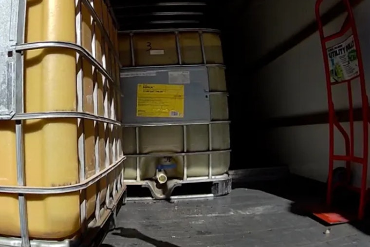 Leaky U-Haul Trail Busts Vegas Duo In Seligman Diesel Heist