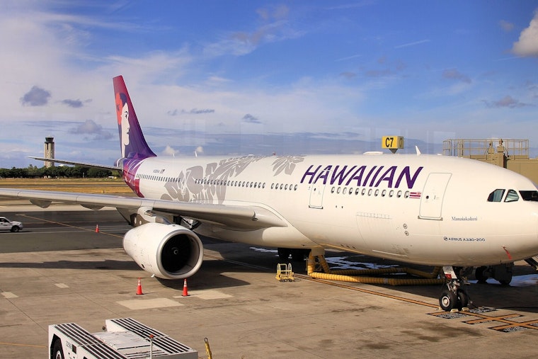 Hawaiian Crews Push Back After Alaska Rebrands Flights