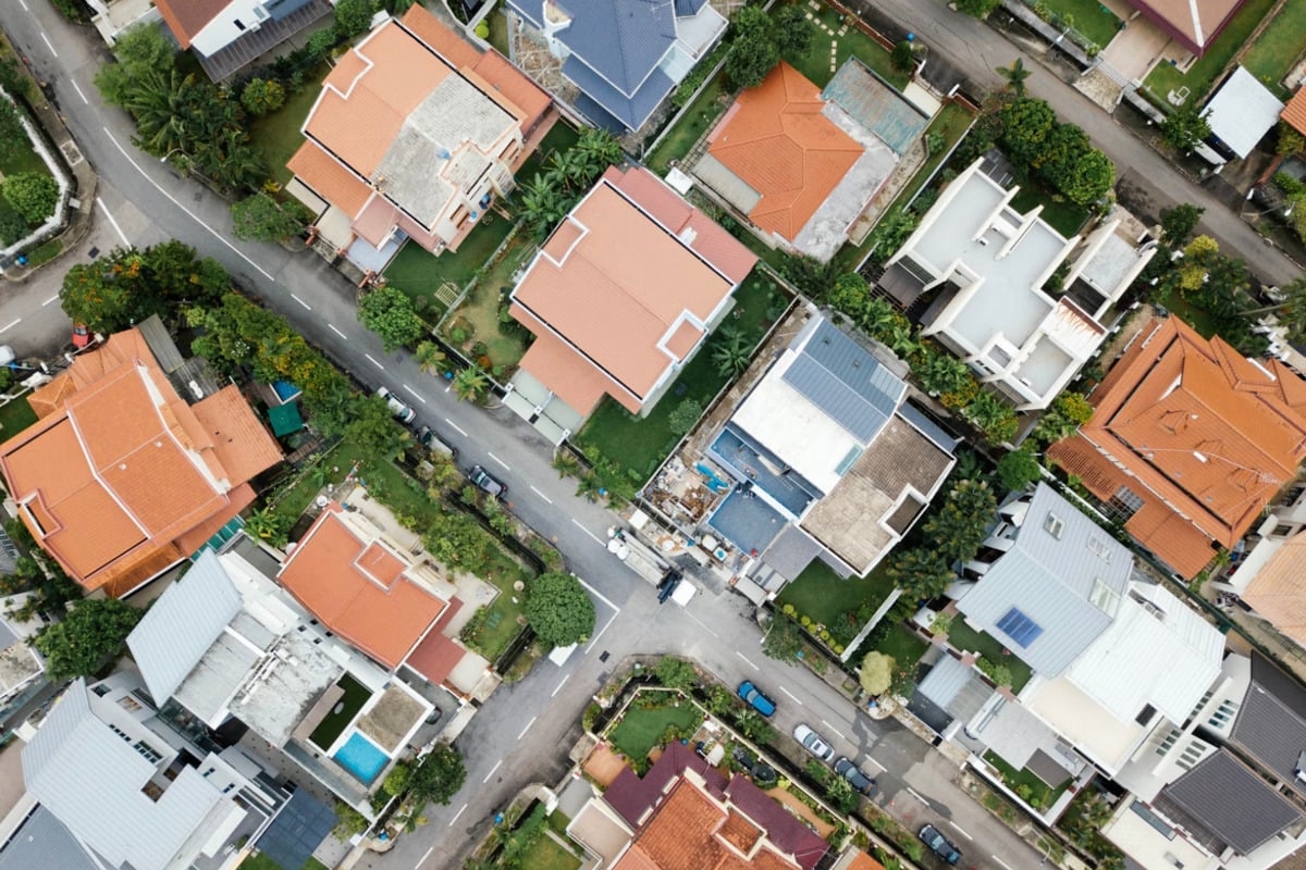 Levittown Caps McMansions With 27.5% Footprint Limit