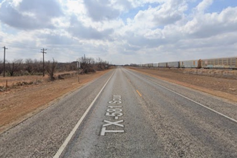 Lightning Blast Ignites Chemical Fire Near Pearsall, Spur 581 Back