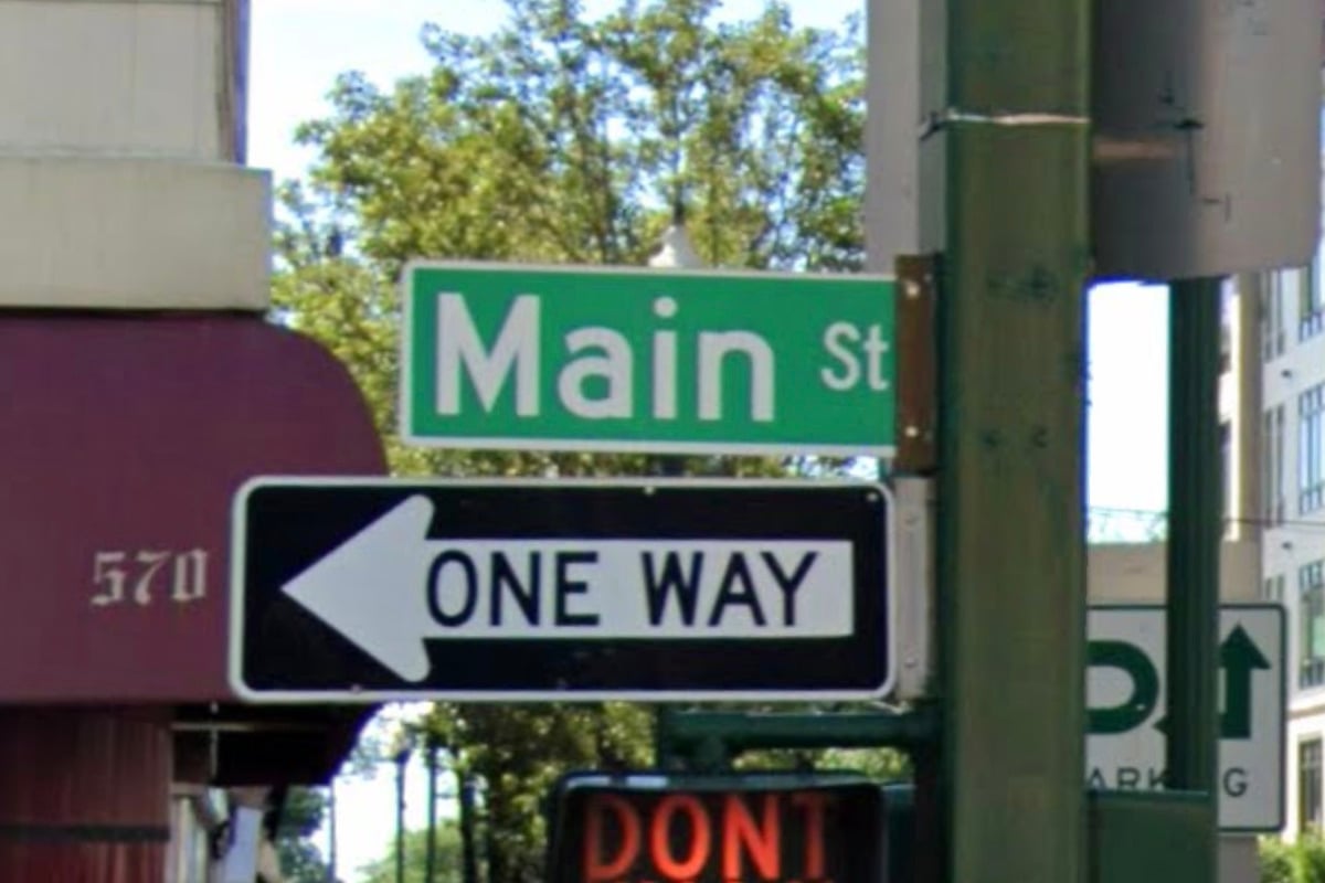 Man Slashed on Main Street in New Rochelle