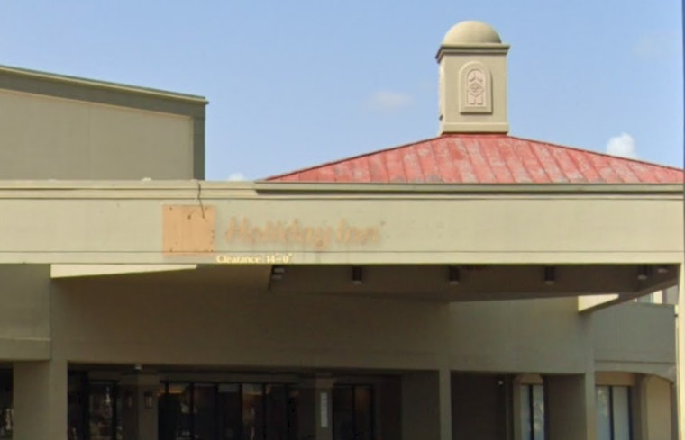 McCombs Sued Over Downtown San Antonio Hotel Lease