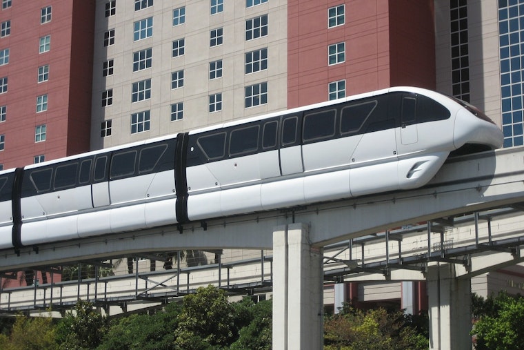 Vegas Loop Could Replace Las Vegas Monorail, LVCVA Says