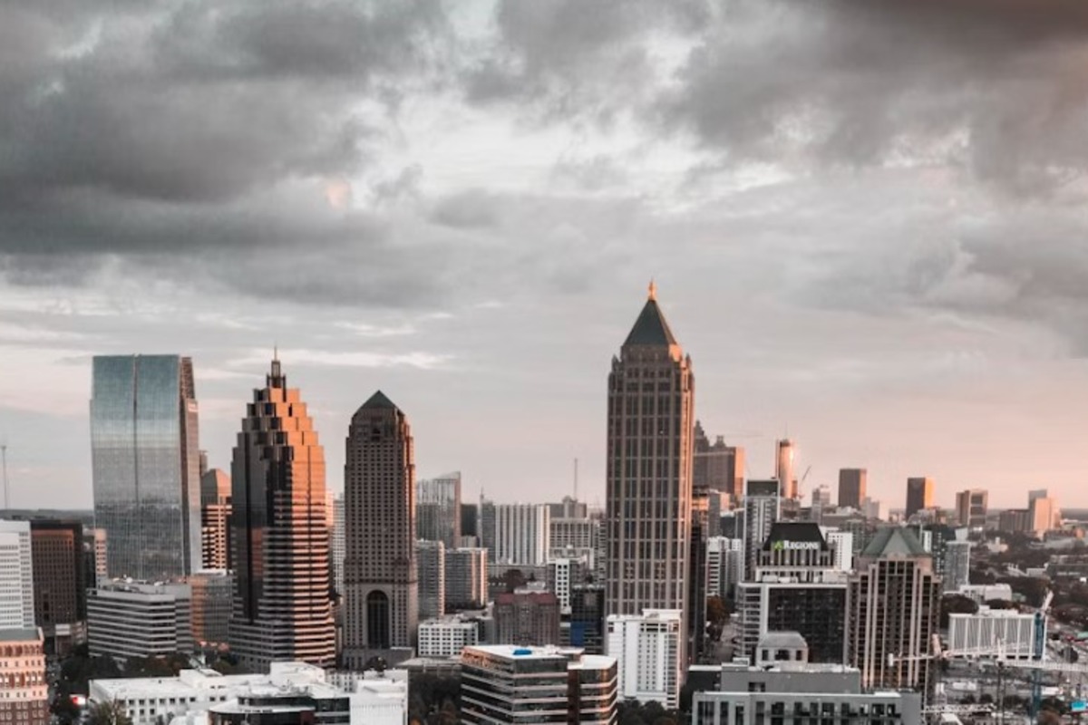 Muggy Mess Afternoon Storms Poised To Snarl Atlanta Drives All Holiday
