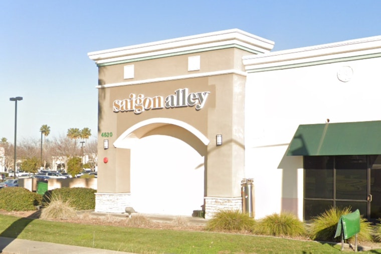 Natomas Hot Spot Saigon Alley Hit With Yellow Health Placard Over Food