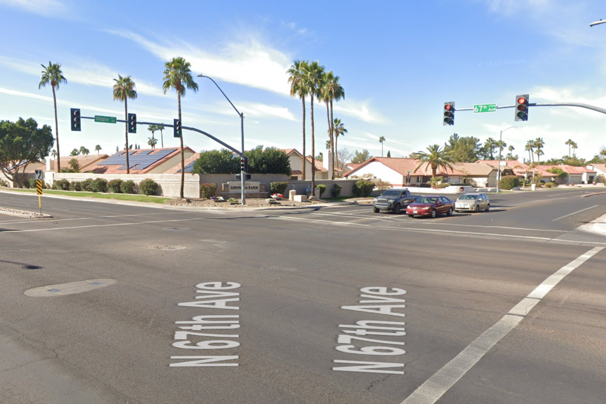 One Killed In Glendale Crash Near 67th And Utopia