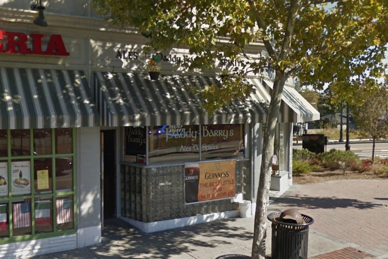 Paddy Barry's Launches Mobile Pub in Quincy