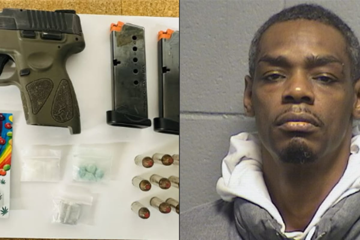 Chicago Man Arrested With Stolen Gun on Red Line