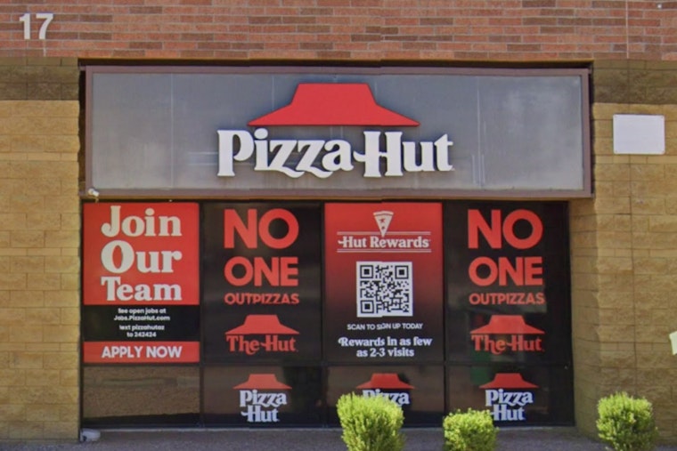 Retro Pizza Hut Classics Return To Arizona