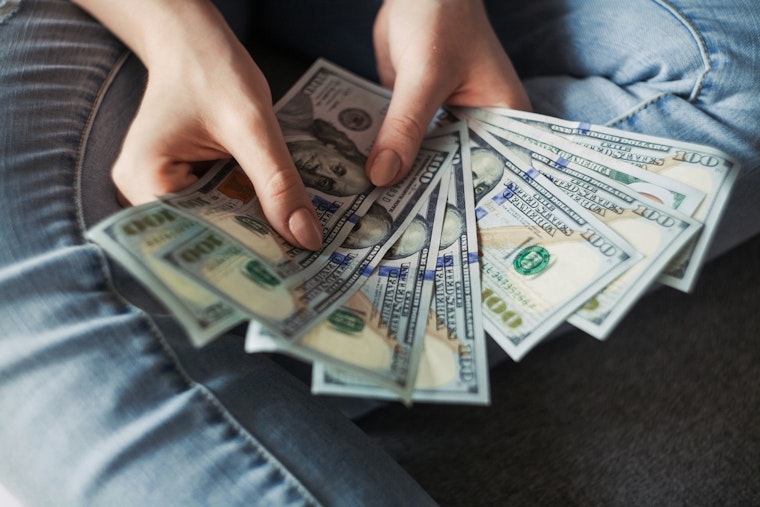 Rich Flee King County As Lower-Income Newcomers Pack Cheaper