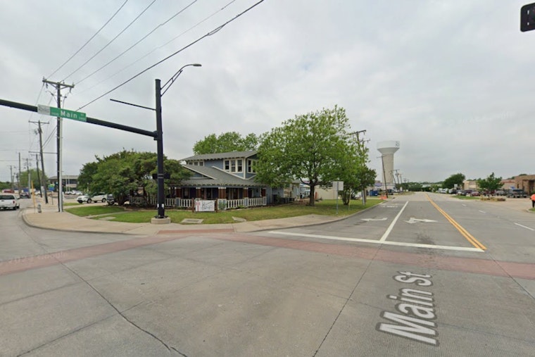 Rowlett’s Iconic Blue House Gets Boozy Taco Revival With Ollie’s Azul