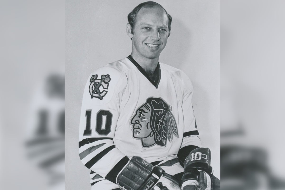 Dennis Hull Dies At 81 | Chicago Blackhawks Legend