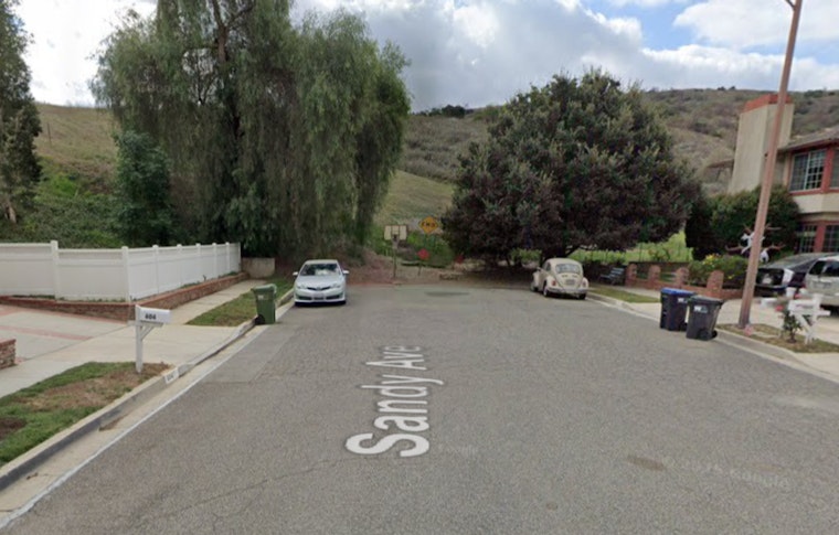 Simi Valley Sandy Fire Destroys Home, Evacuations Ordered