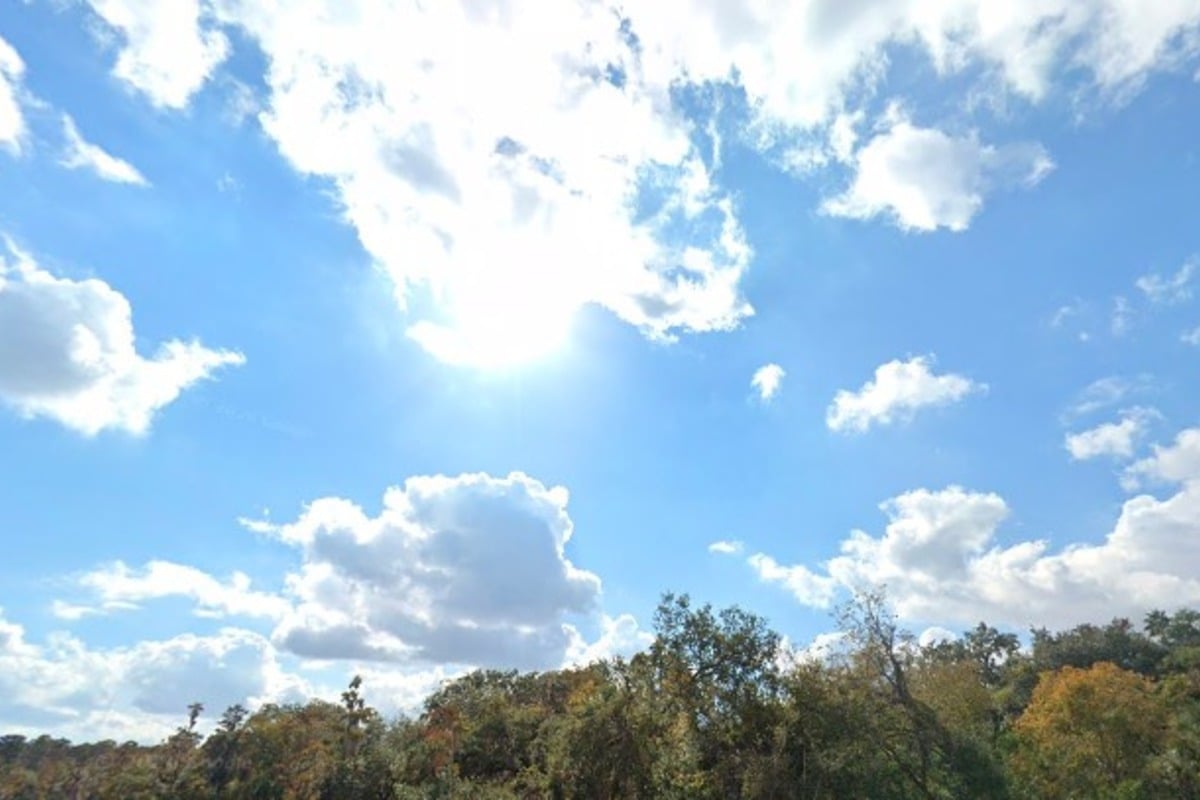 Sticky Tampa Sizzles Near 90 as Surprise Storms Loom