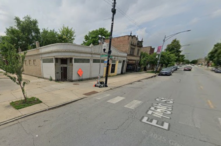 Twisted Eggroll Comes To 75th Street Restaurant Row In Chicago