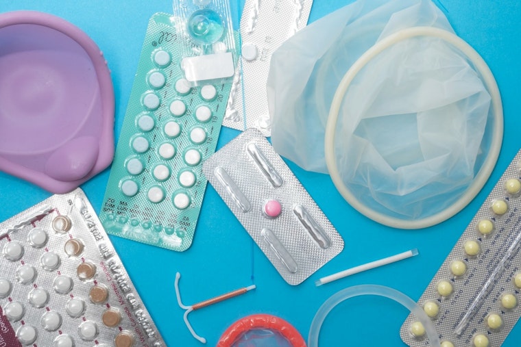 Mayday Health Laundromat Ads Bring Abortion Pill Info To LA