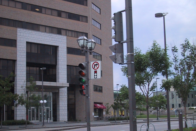 Atlanta Slaps 'No Turn On Red' On Downtown Drivers As World Cup Looms