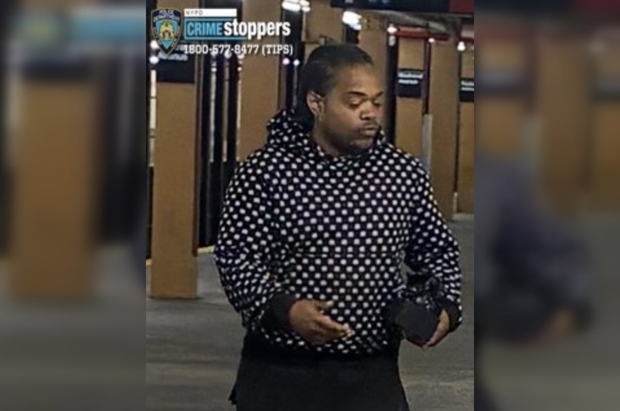 Bed-Stuy Subway Creep Kisses Sleeping Woman, Swipes Ray-Bans on