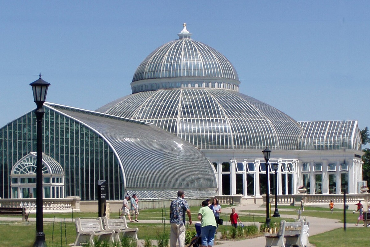 Como Park Zoo Evacuated After Bomb Threat In St. Paul