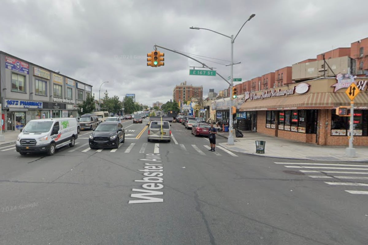Bronx Crew Stabs Man, 58, After Botched Robbery Bid Near Webster Ave