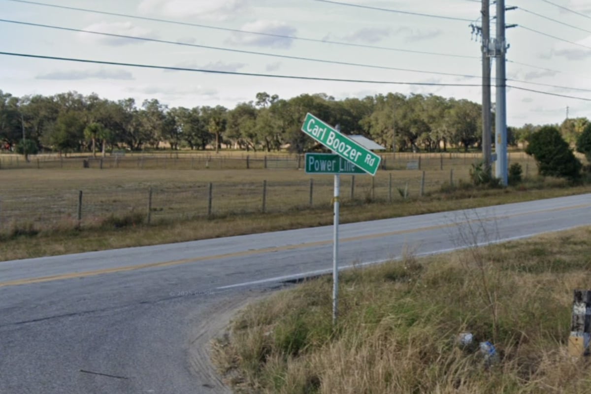 Cops Dodge Wrong-Way Close Call as Davenport Driver Brags About 'White