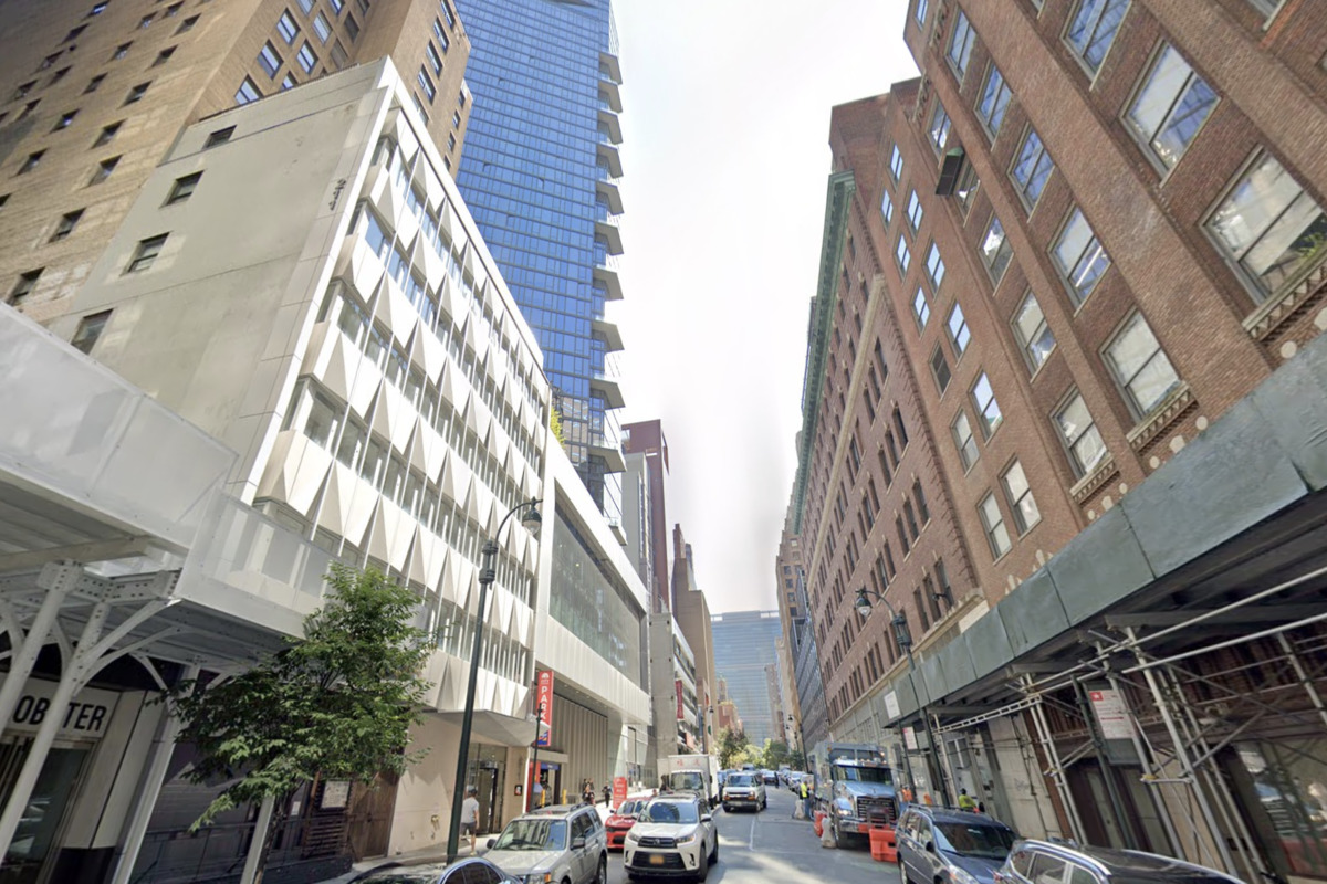 Grand Central Office Tower Set for Foreclosure Auction