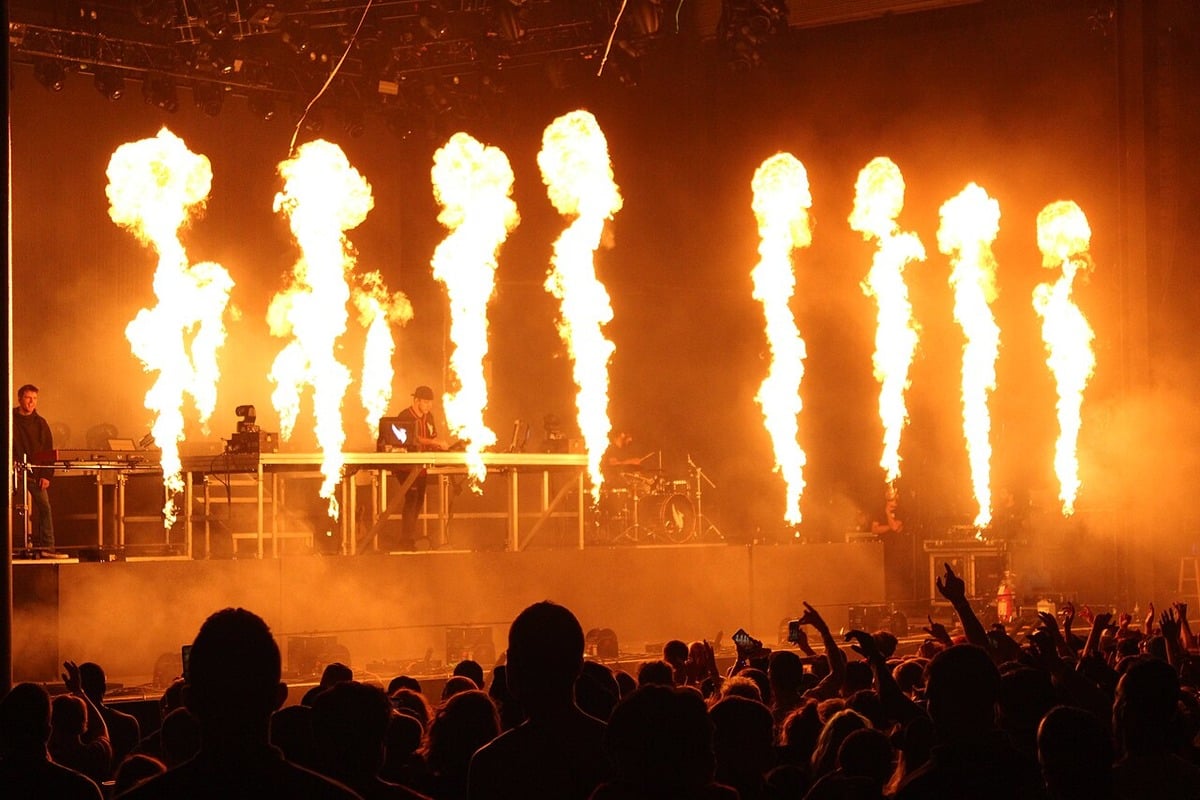 Illenium Ignites Free Game 3 Rager Outside T-Mobile Arena