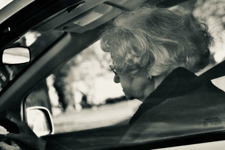 Illinois Raises Road-Test Age to 87 for Senior Drivers