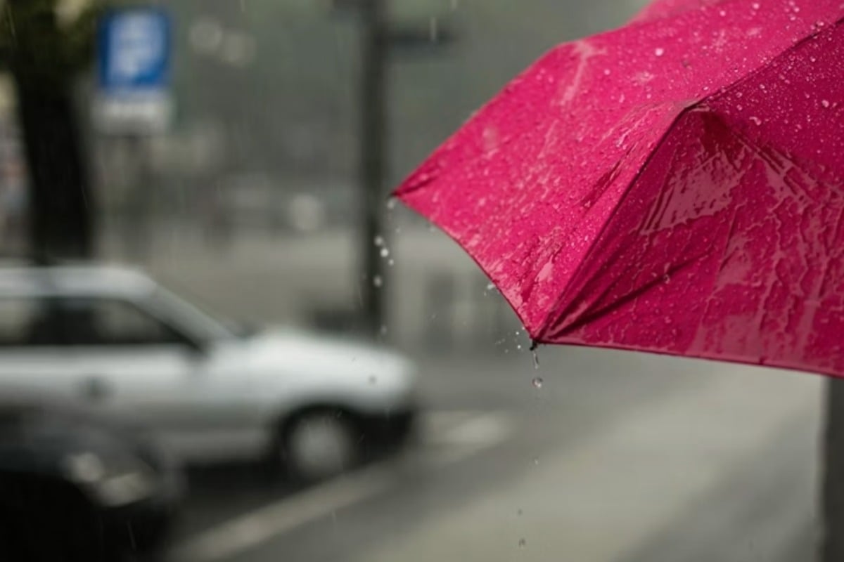 Indy Braces For Soaking Sunday As Flood Watch Puts Weekend Plans On