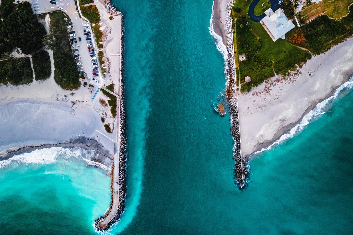 Jupiter Diver Dies After Emergency Near Square Grouper