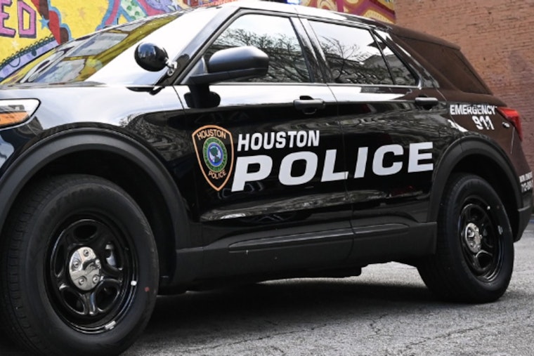 Pedestrian Dies After Being Struck In North Freeway HOV Lane