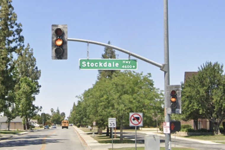 Northeast San Antonio Bee Swarm Hospitalizes Three