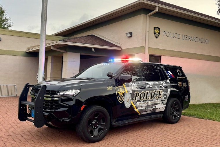 Rabid Fox Bites Boy In Hollywood Park Police Warn Neighbors
