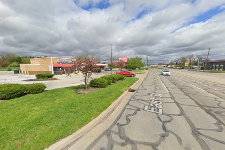 South East Street South Side Crash Leaves One Dead, Shuts Indy Artery