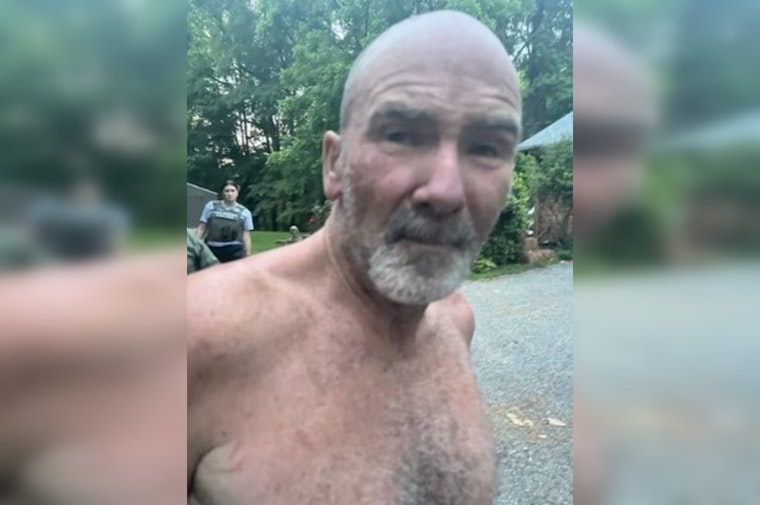 Trail Cam Snaps Carroll Deputy Slay Suspect As Manhunt Jumps State