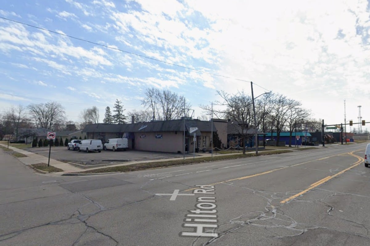 Two Star Bar Bets Ferndale Will Fall For Its New Corner Hangout