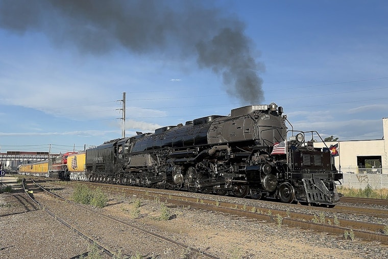 Big Boy Steam Engine Rolls Into West Chicago This Week
