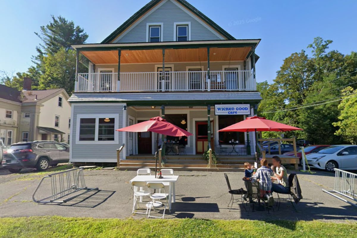 Wicked Good Café in Ashfield Wins All‑Alcohol License