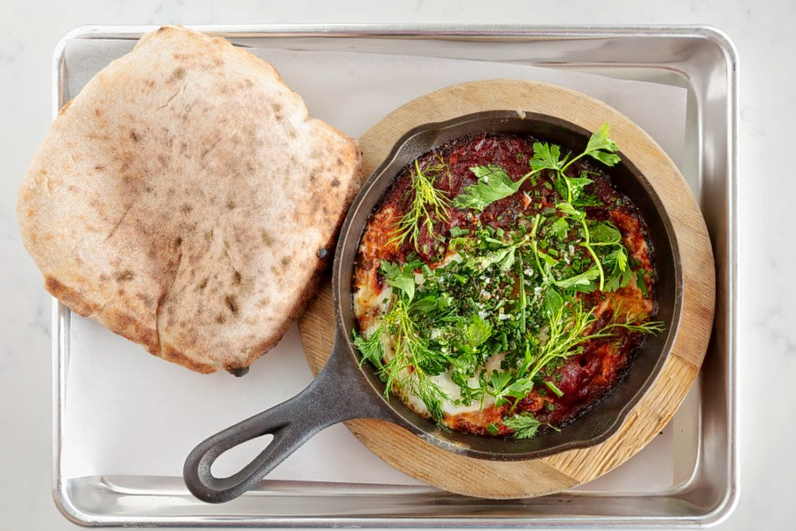 Hasiba opens in Pico-Robertson with kosher, vegetarian fare