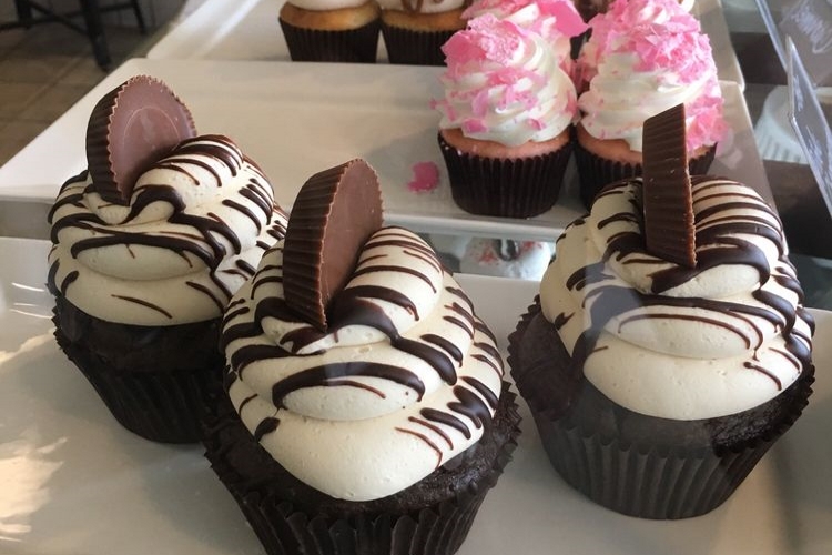 Fresno's 4 top shops to cop a cupcake