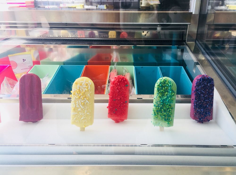 Pretty Cool Ice Cream debuts in Logan Square